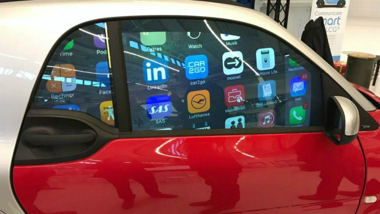 New ‘Smart Glass’ Turns Car Windows into Mobile Ad Displays