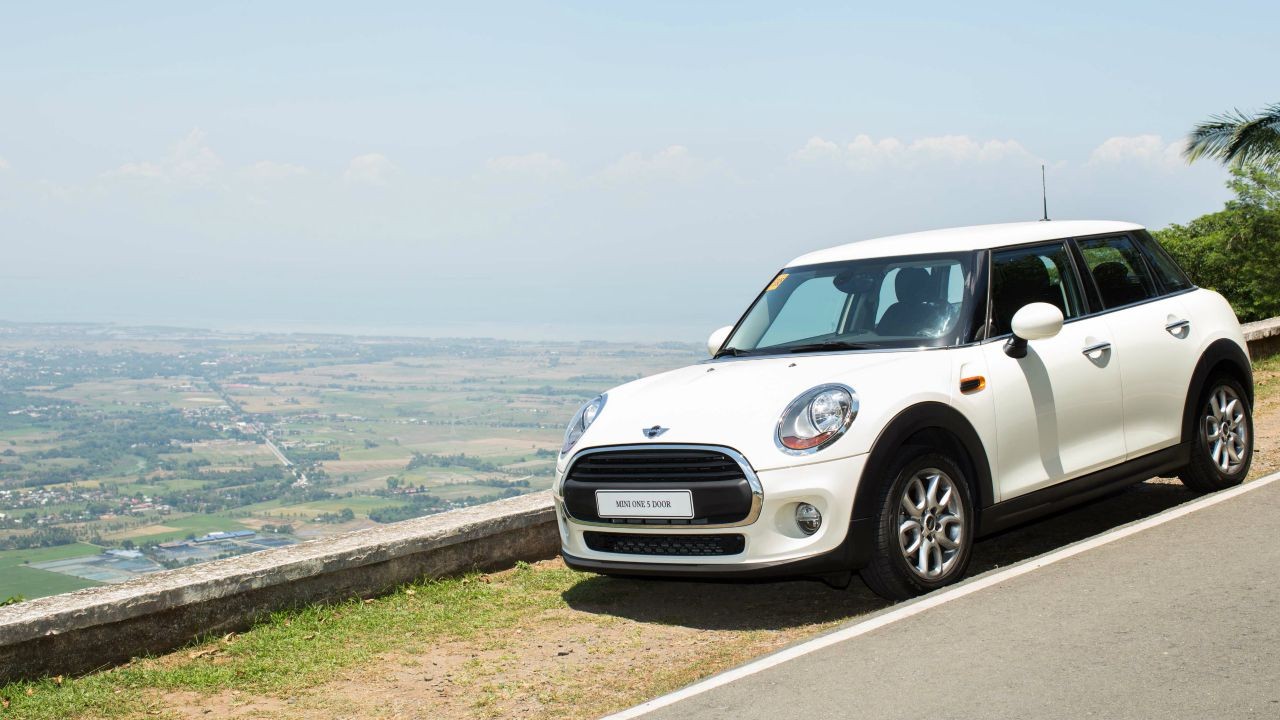 BUYER'S GUIDE: 2018 MINI One