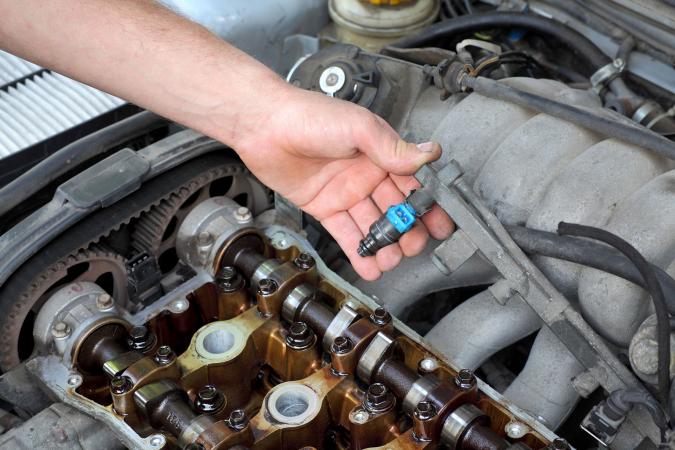 How to Diagnose and Fix Fuel Injector Problems
