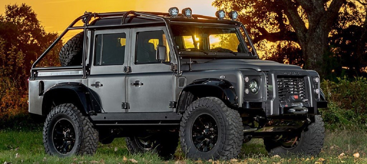 Custom Shop Builds Own Land Rover Defender That's Better Than the Real ...