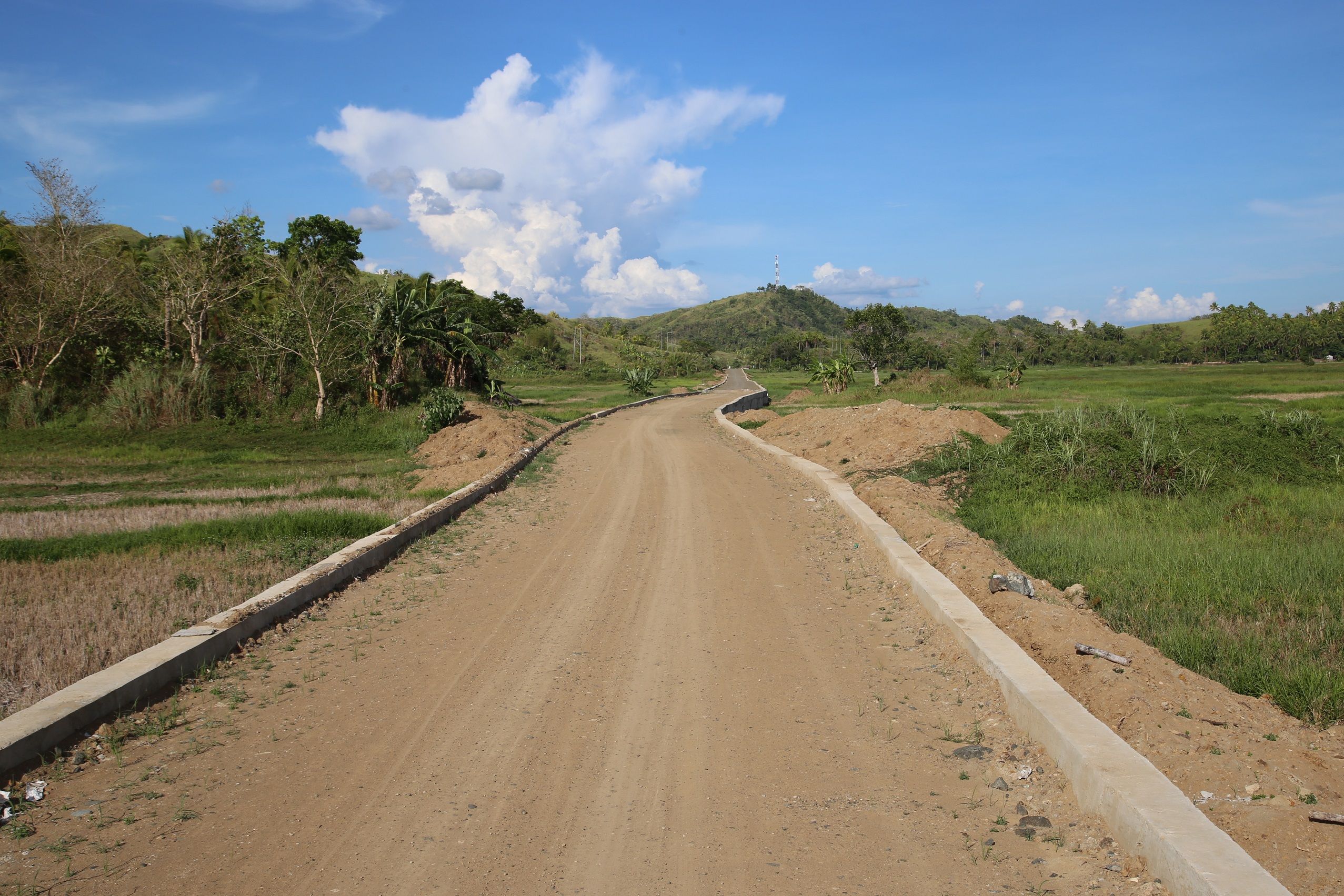 Isolated Samar Village Gets New Road