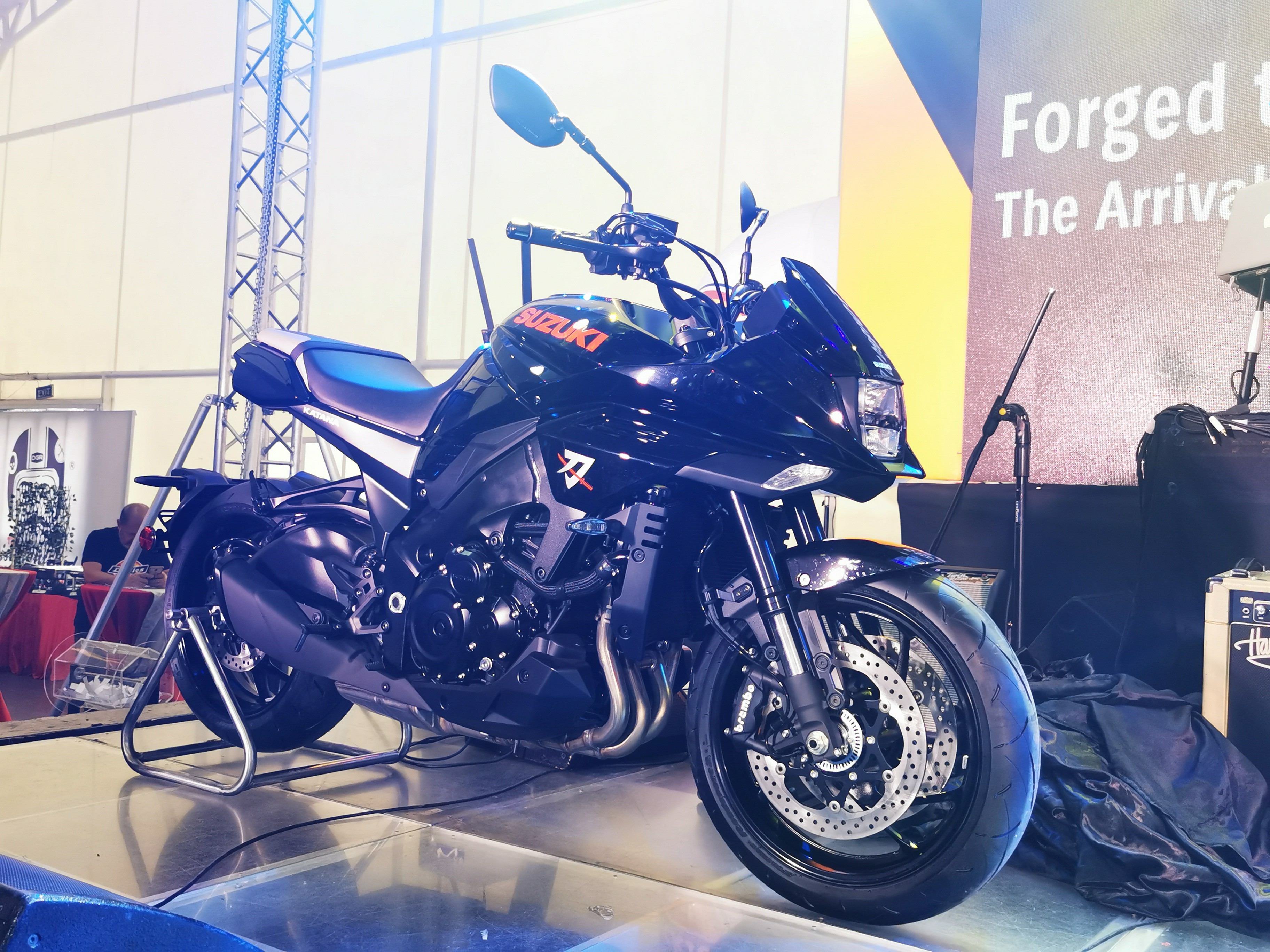 Suzuki Shows Edge with Iconic All-New Suzuki Katana