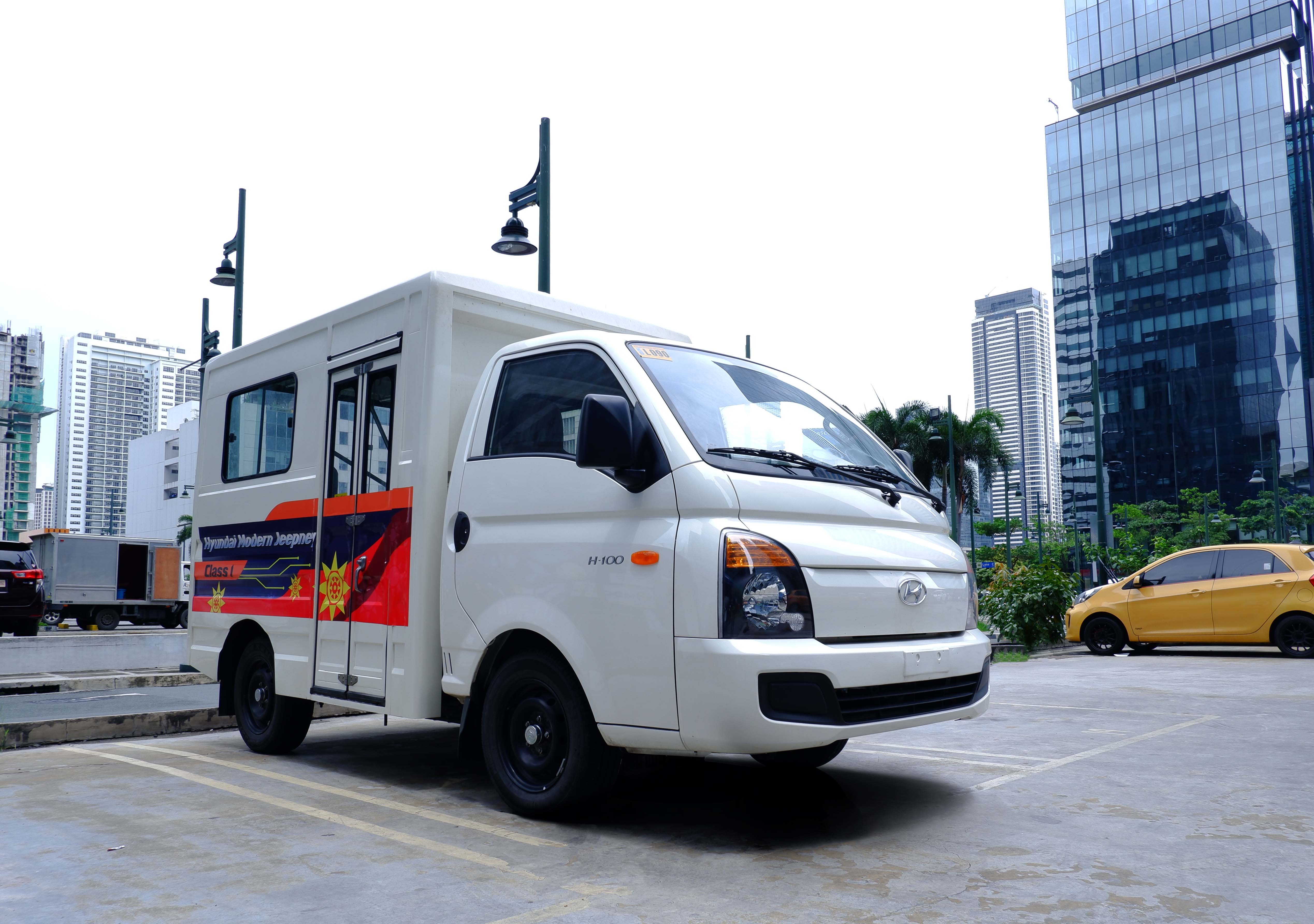 Hyundai Modern Jeepneys Receive DOTr Certification