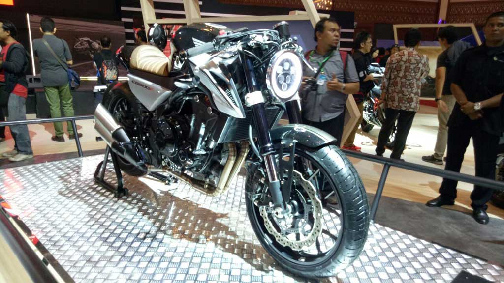 Honda CB500F Cafe Racer yang Bikin Ngiler