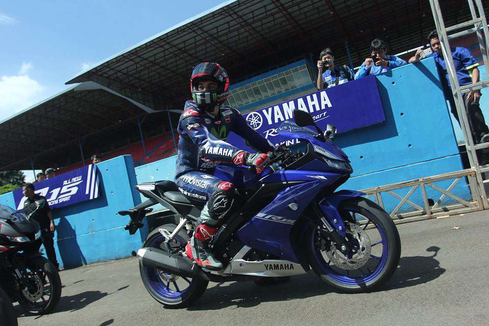 All New Yamaha R15 Lebih Bertenaga di Kelas 150cc