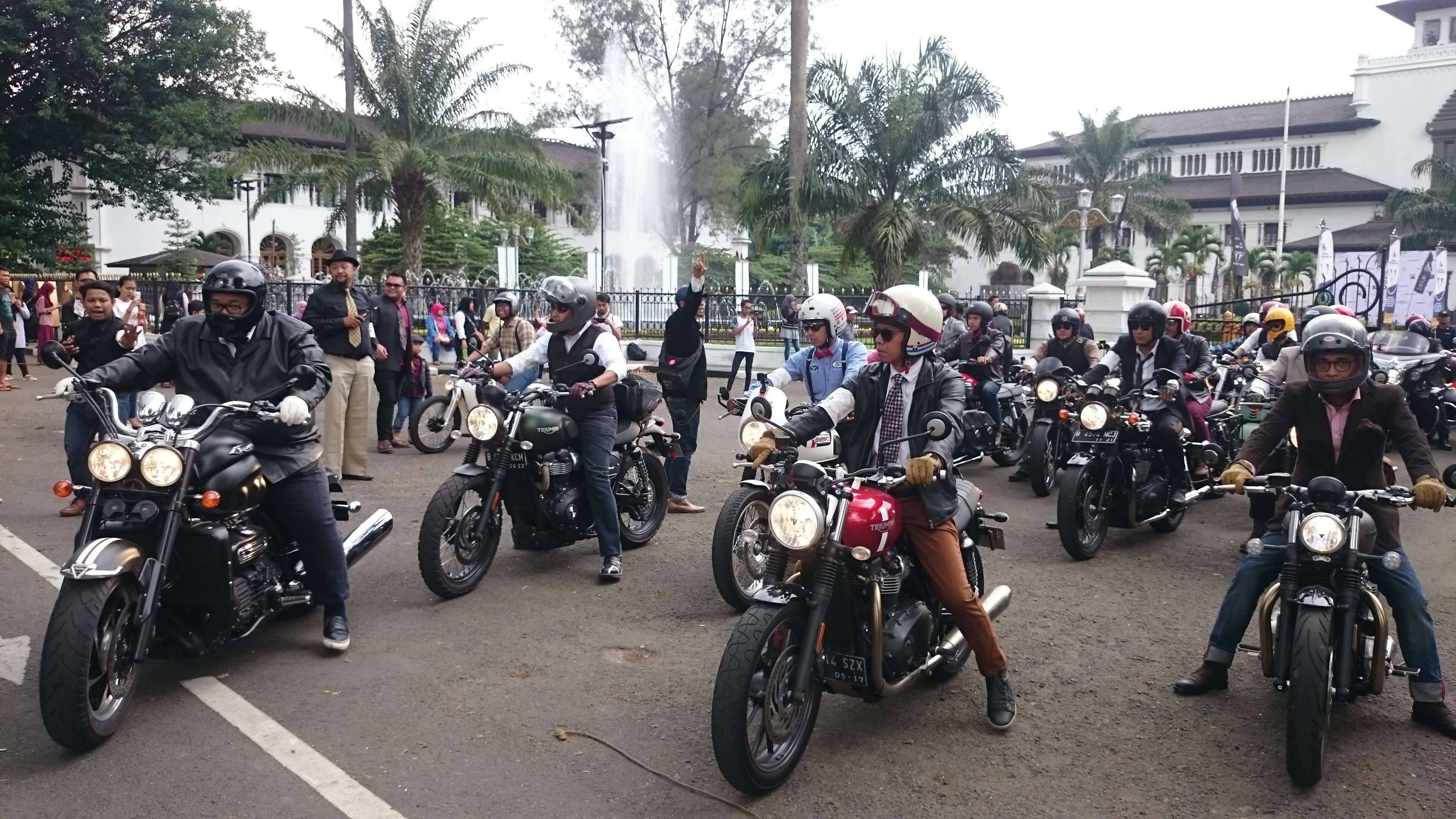 Ribuan Rider Meriahkan Distinguished Gentlemans Ride Bandung 2017