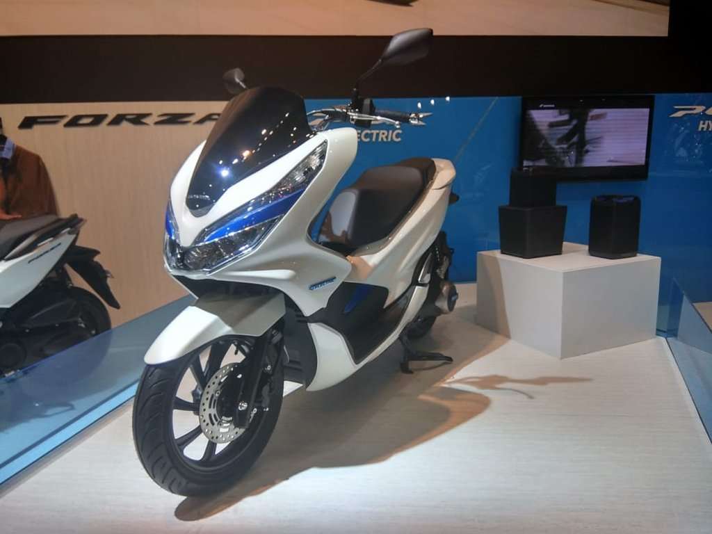 Demam Motor Listrik, Honda Bawa PCX Electric ke IMOS 2018