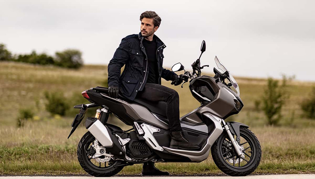 Honda ADV300 Aplikasikan Teknologi Forza, Meluncur Akhir Tahun