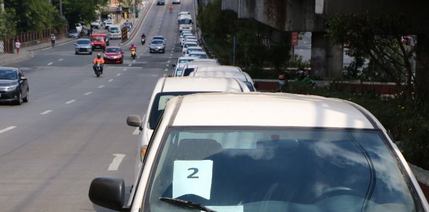 PLDT Donates 30 Vehicles to AFP to Boost Anti-Covid-19 Efforts