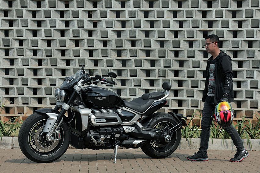 VIDEO: First Ride Triumph Rocket 3 2020