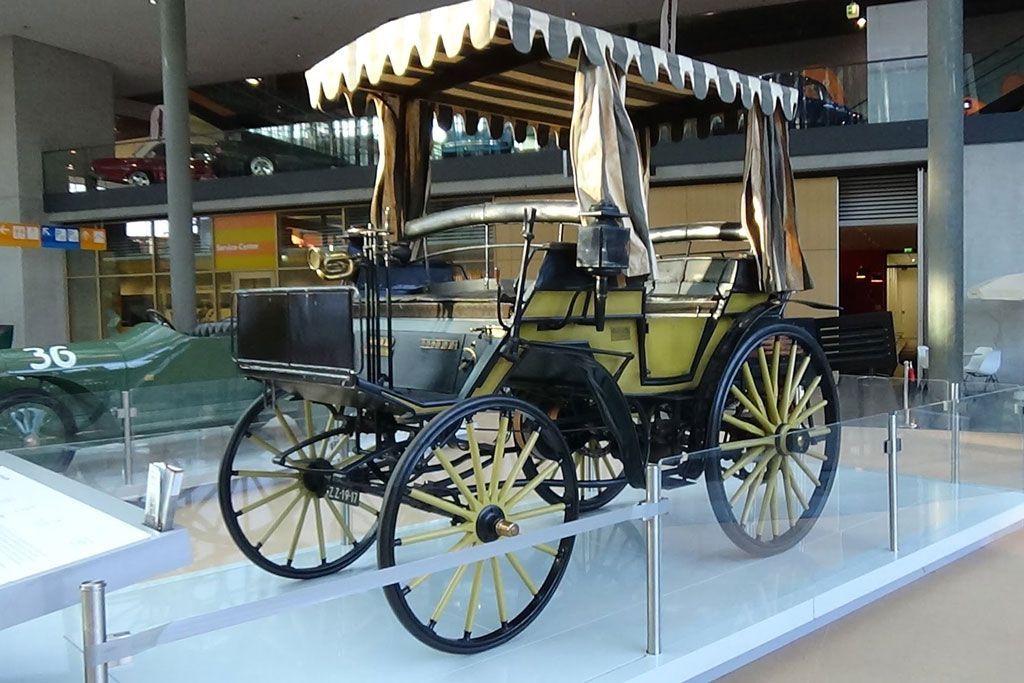 Benz Victoria Phaeton, Mobil Pertama Masuk Indonesia Tahun 1894