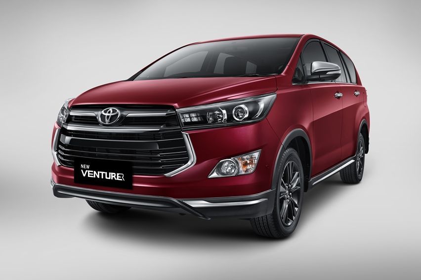 Toyota Venturer 2017 Bekas, Alternatif Kalau Innova G Baru Dianggap ...