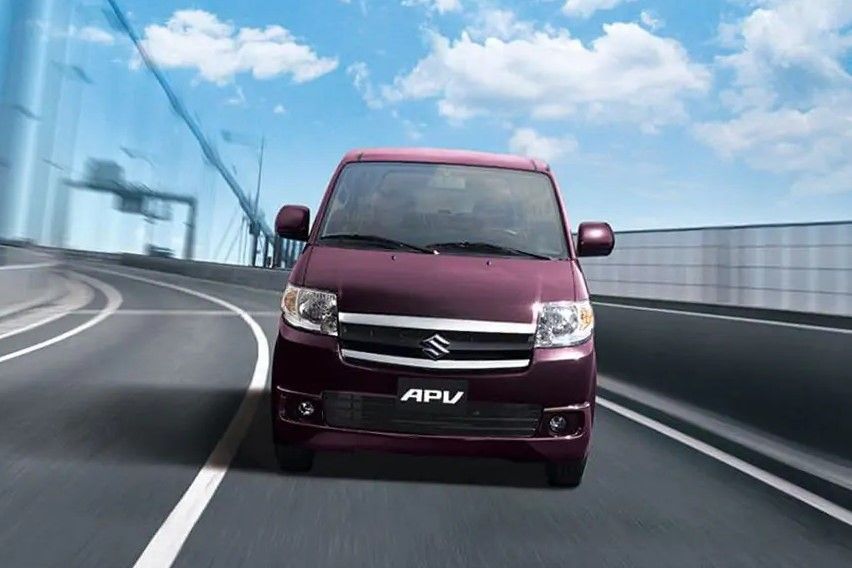 An above-average, practical van: The Suzuki APV GLX MT | Zigwheels