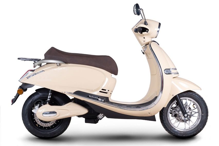 Mirip Vespa, Ini Adalah Skuter Listrik asal Tiongkok Bernama Rider 5000