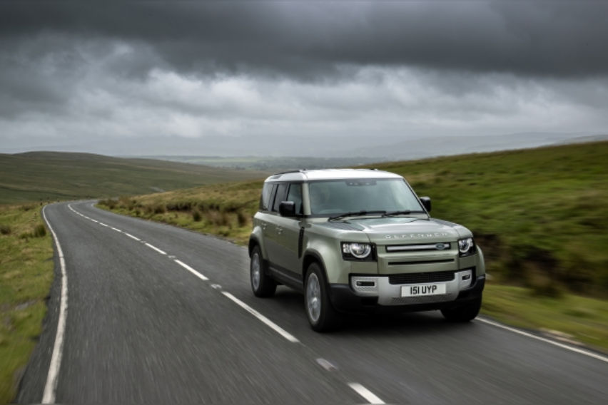 Hydrogen-powered Land Rover Defender prototype in the works