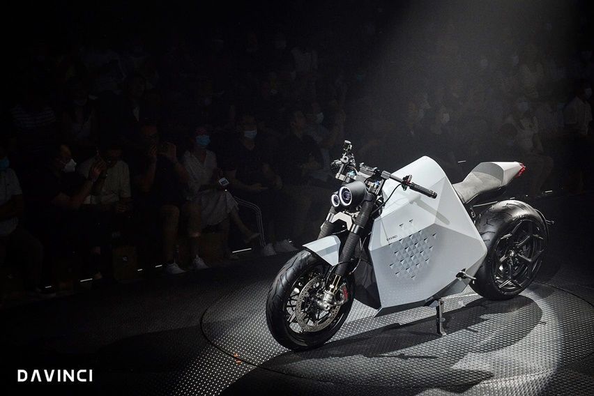 Davinci DC100 Mewujudkan Motor Listrik dengan Teknologi Robot