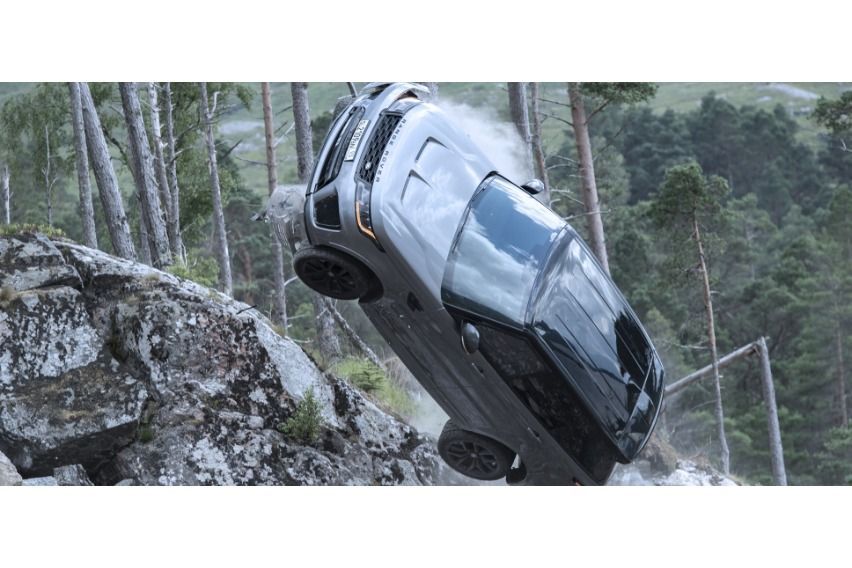 Here comes the 3rd-gen Range Rover Sport