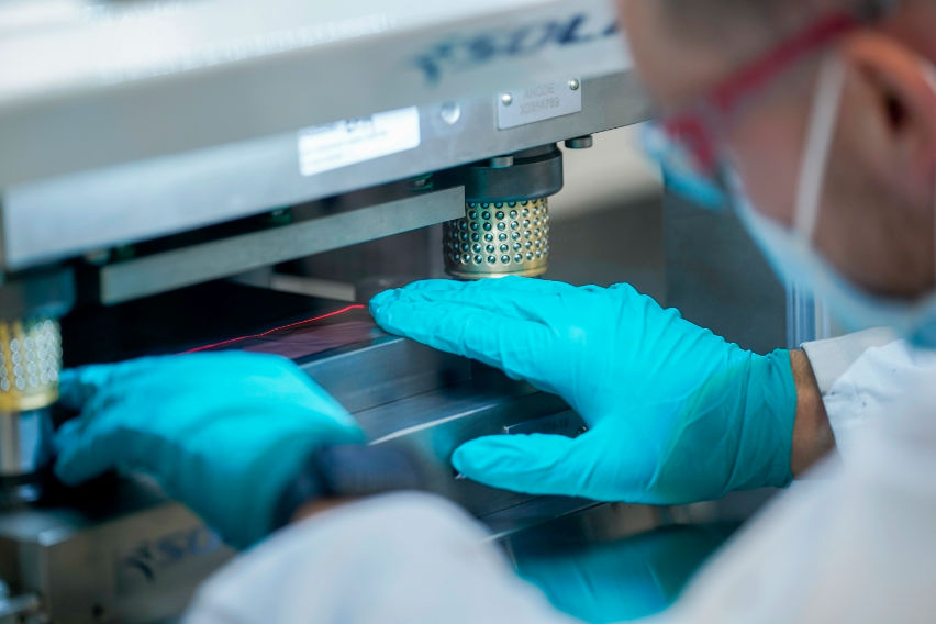 Volkswagen establishes ultra-modern lab for battery R&D