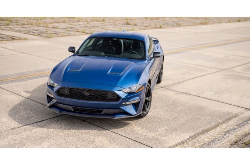 Ringbrothers uncovers 'Caged' Ford Mustang restomod | Zigwheels