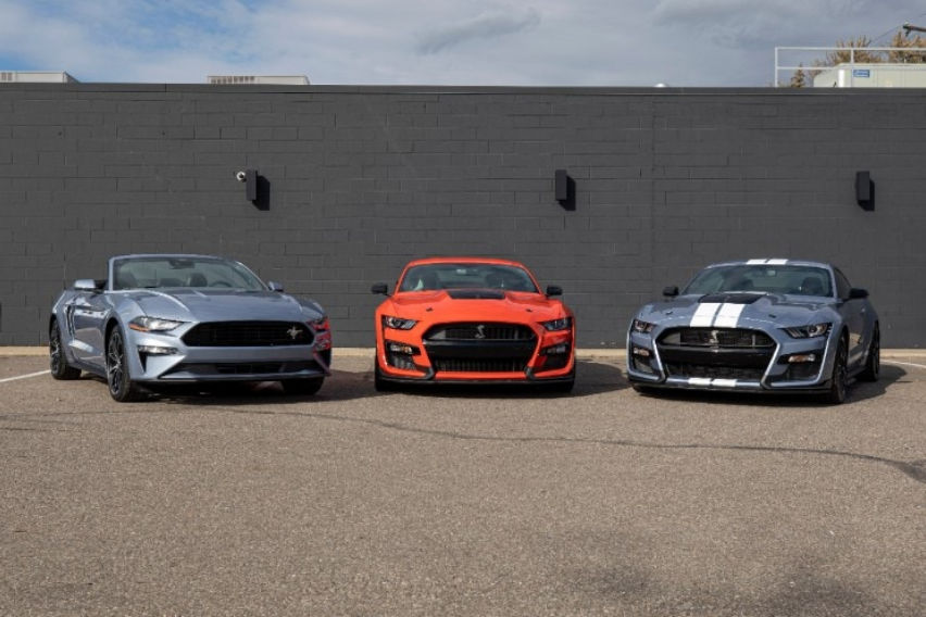 Ringbrothers uncovers 'Caged' Ford Mustang restomod | Zigwheels
