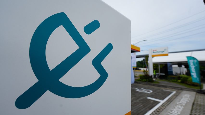 Shell PH launches 1st EV charging station