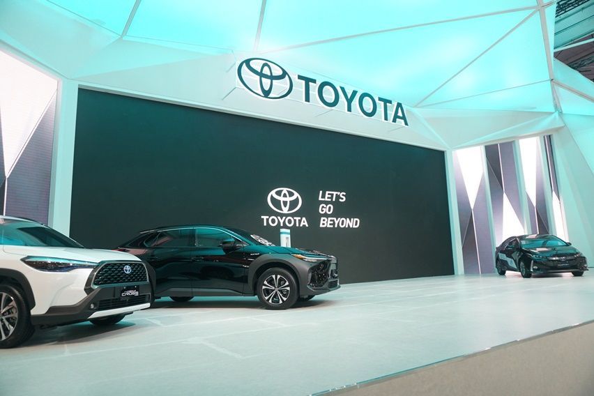Pajang Kendaraan Listrik di GIIAS 2022, Toyota Jelaskan Multiple Pathway
