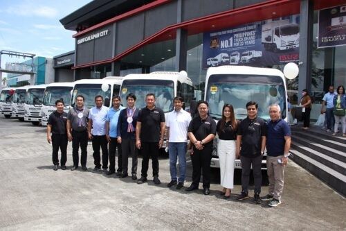 Isuzu PH turns over second batch of NMR85H Aluminum Van units to Shopee ...