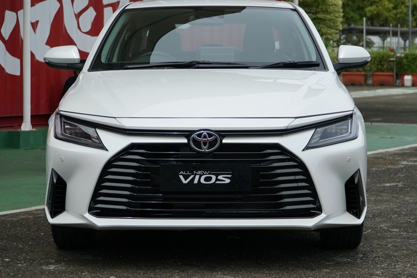 Spesifikasi dan Harga 3 Tipe All New Toyota Vios yang Meluncur di Indonesia