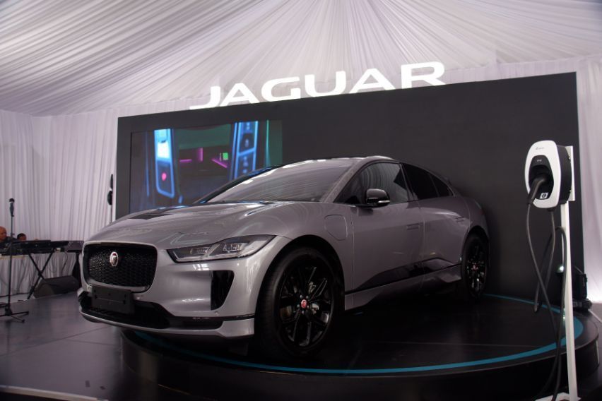 Jaguar I-Pace Resmi Mengaspal di Indonesia, Siapkan Rp3 Miliar Lebih ...