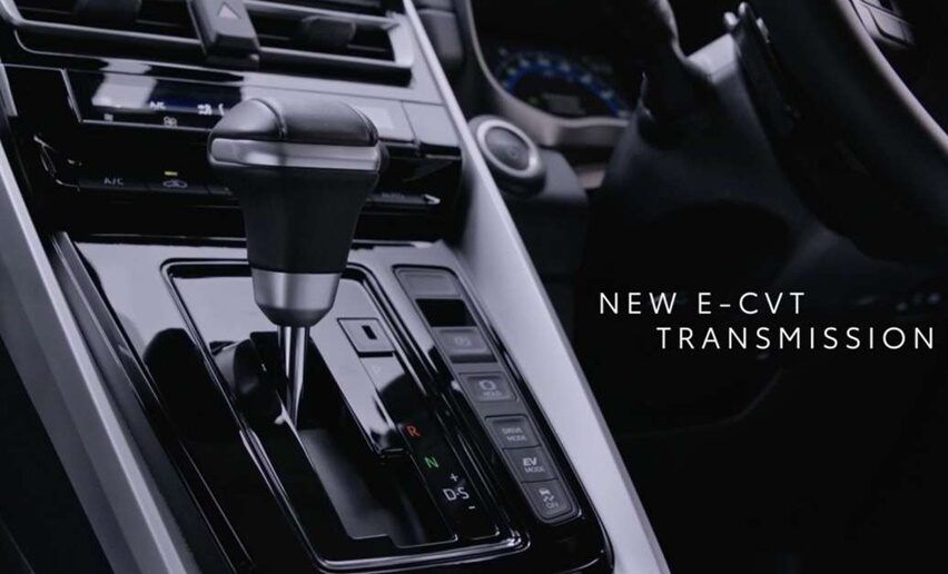 Toyota Kijang Innova Zenix 2023 Harga, Review, Spesifikasi & Promo ...