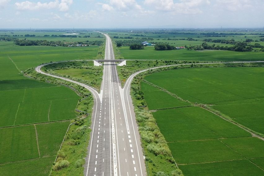 DPWH eyes CLLEX to be operational by H1 2023