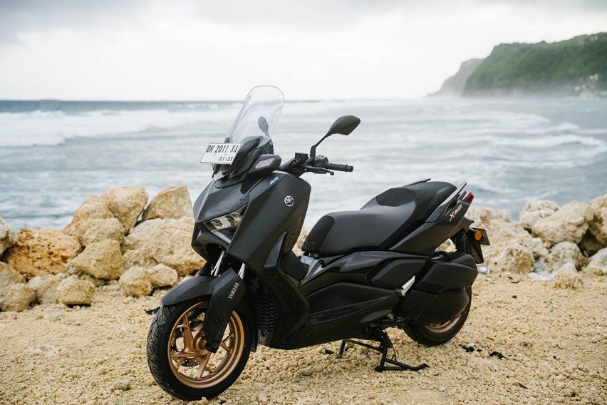 First Ride Yamaha Xmax Connected: Makin Enak Buat Touring!
