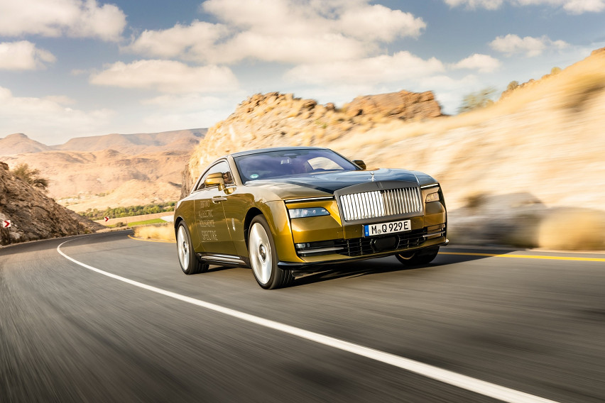 Rolls-Royce Spectre undergoes extreme hot weather testing