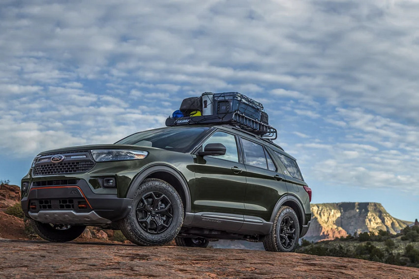 Ford Explorer earns Top Safety Pick+ award from IIHS