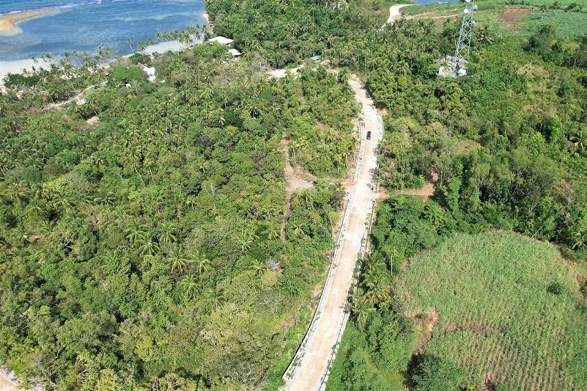 Newly-completed road in Cauayan, Negros Occidental to promote tourism ...