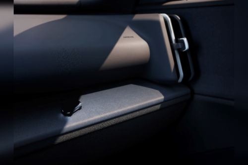 Upcoming Volvo EX30 to offer integrated instrument cluster ...