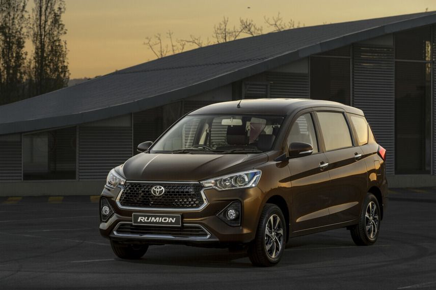 Toyota Rumion 2023, Kembaran Suzuki Ertiga yang Makin Mirip Kijang ...