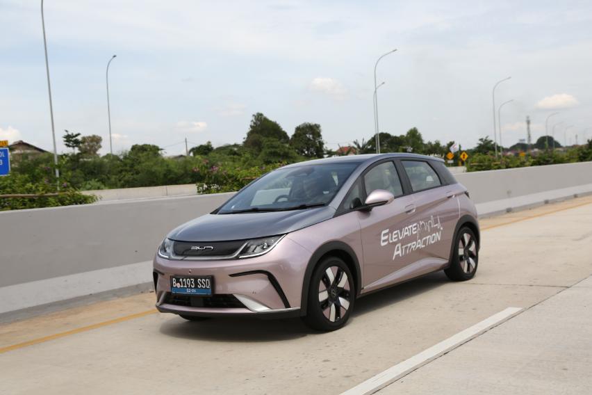 First Drive BYD Dolphin: Banyak Keunggulan dari Rival Sekelasnya
