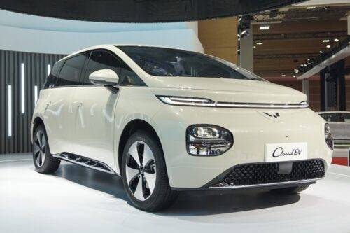 Wuling Resmi Jual Mobil Listrik Cloud EV, Harga Rp410 Juta Wuling Resmi Jual Mobil Listrik Cloud EV, Harga Rp410 Juta