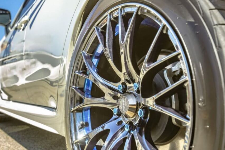 How do car modifications affect insurance in the Philippines?